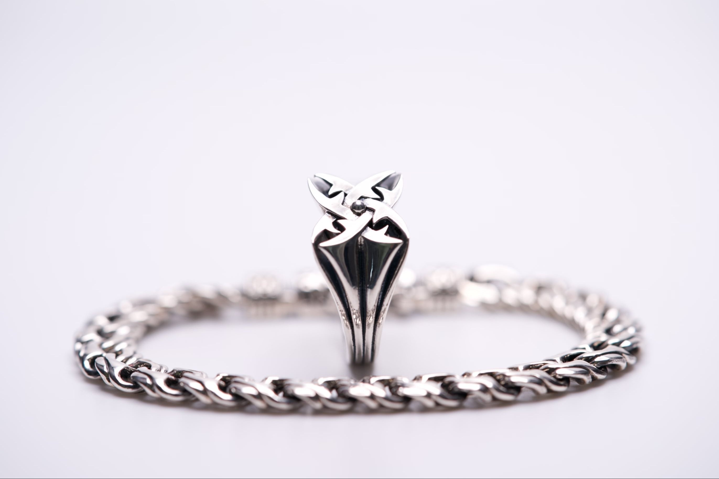 Centauri Ring – Designs By Maxx